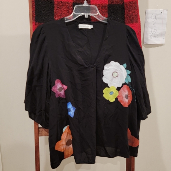 MISSLOOK | Tops | Large Misslook Floral Blouse | Poshmark